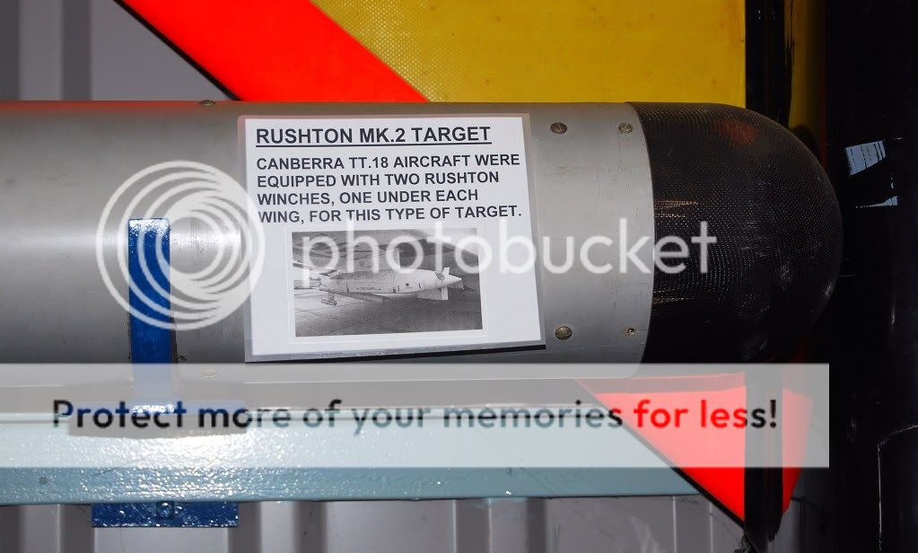 Canberra - target towing - UK Airshow Review Forums