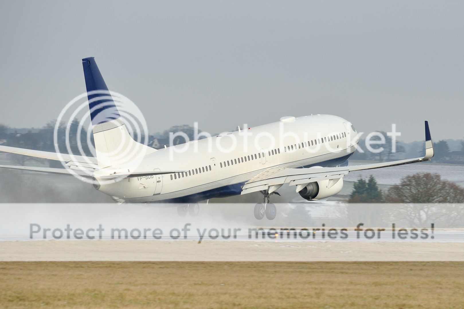 Mid Winters Day @ Luton ! - Civilian Aviation