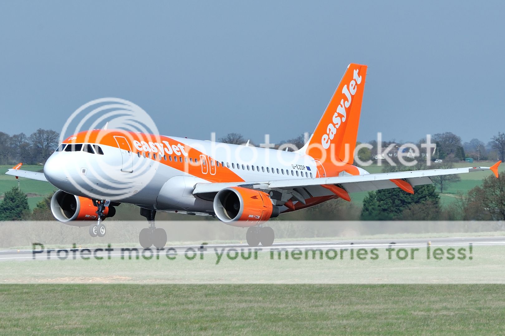 Sunshine @ Luton 14.04.2015 - UK Airshow Review Forums