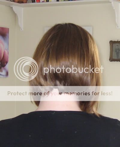 skal til frisøren kl 15, bilder av halvlang bob? | Babyverden Forum
