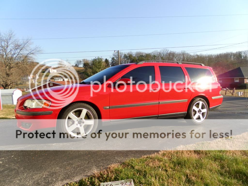 Bright Red 2004 Volvo V70R Turbocharged AWD 6spd for sale 300 HP $12K ...